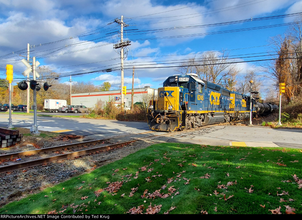 CSX 6245 & 6230